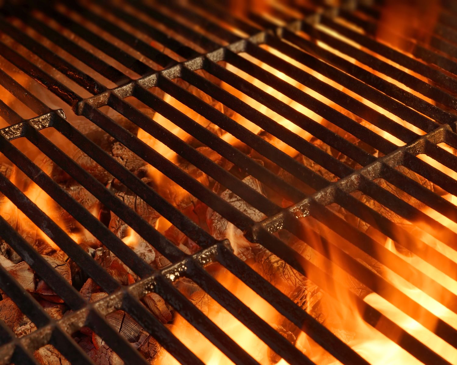 Barbecue rooster schoonmaken: zo doe je dat - 24BBQ